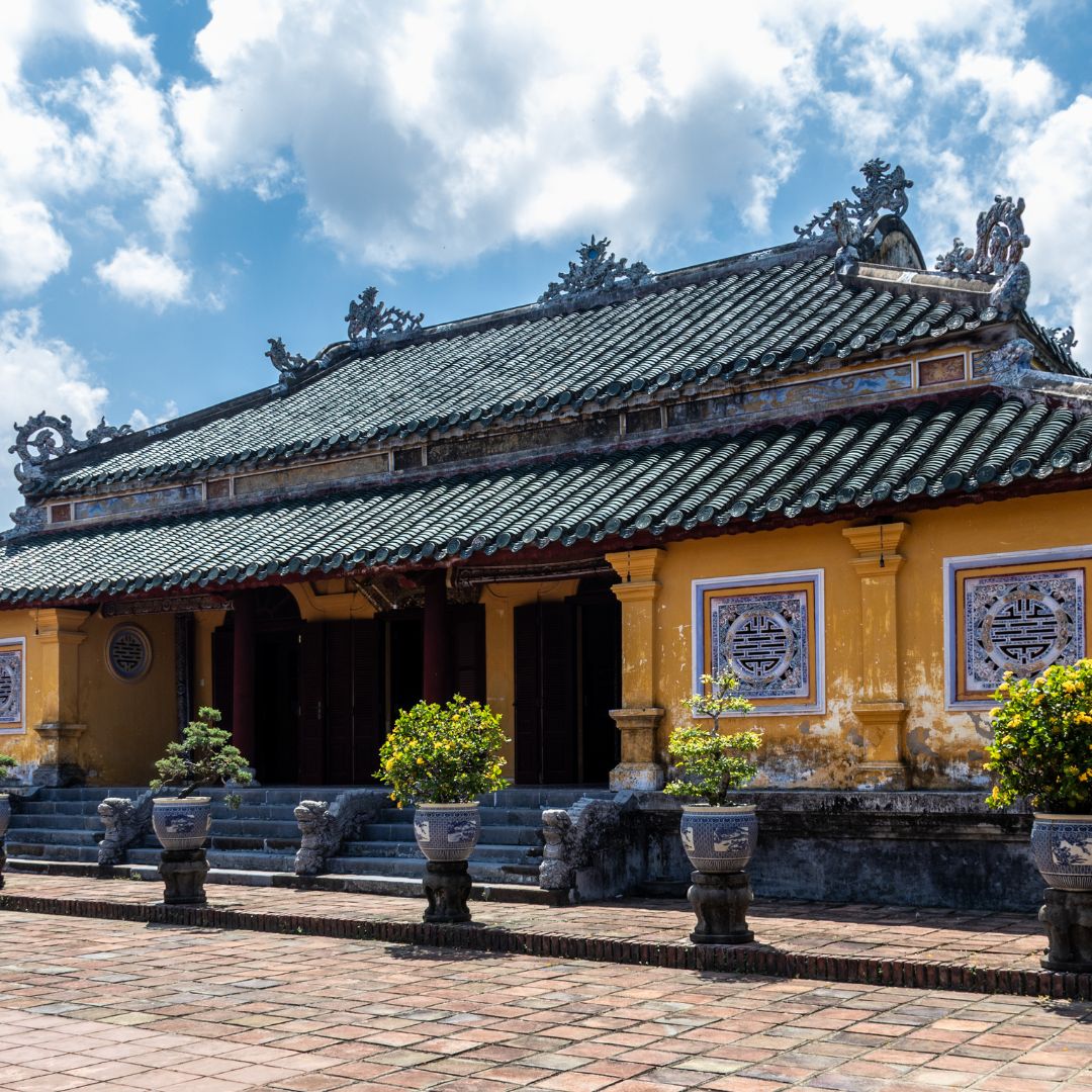 Hue Citadel: Complete Guide to Vietnam's Imperial City (2026)