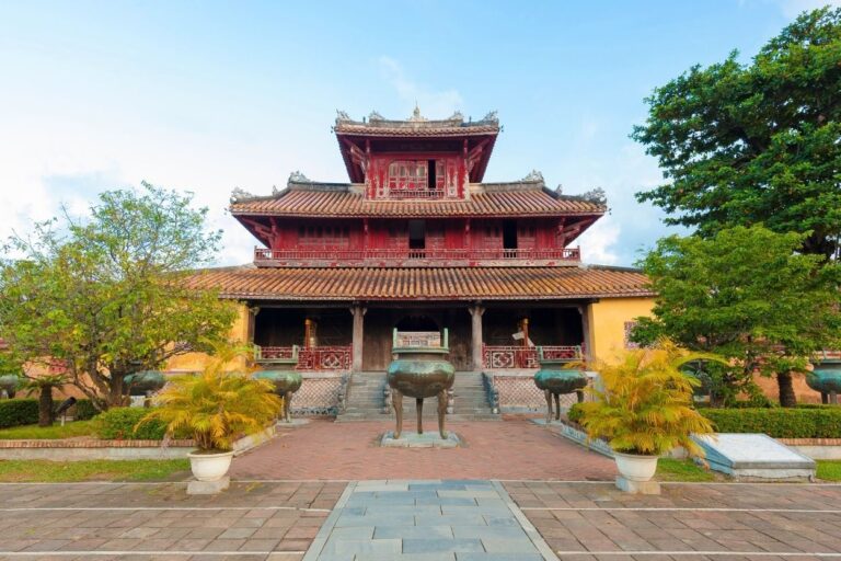 Hue Citadel: Complete Guide to Vietnam's Imperial City (2026)