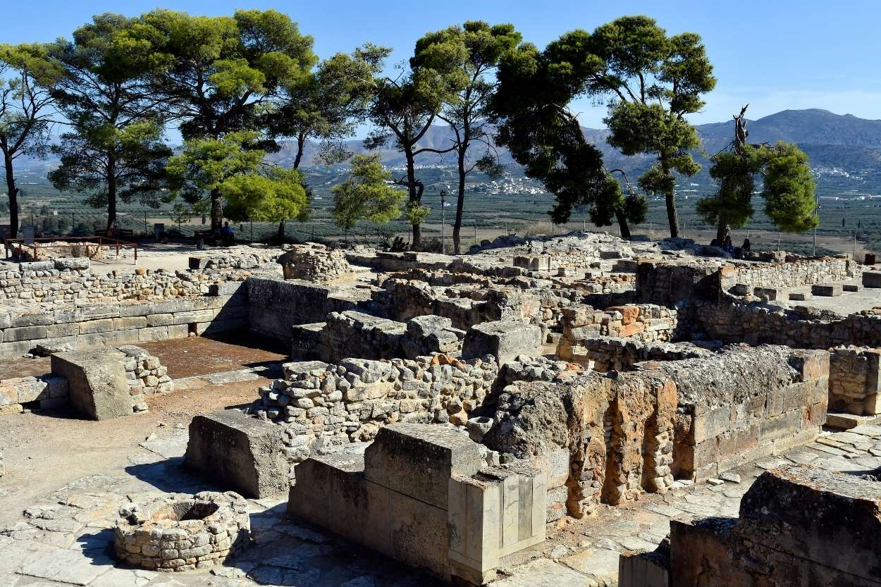 All the Minoan Palaces in Crete: Complete Visiting Guide + Map (2026)