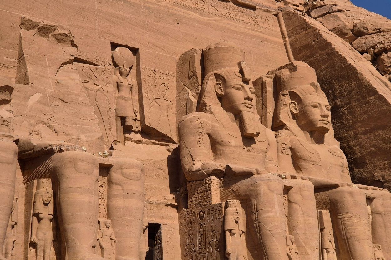 Abu Simbel: Complete Guide to Visiting the Temples of Ramses II (2026)