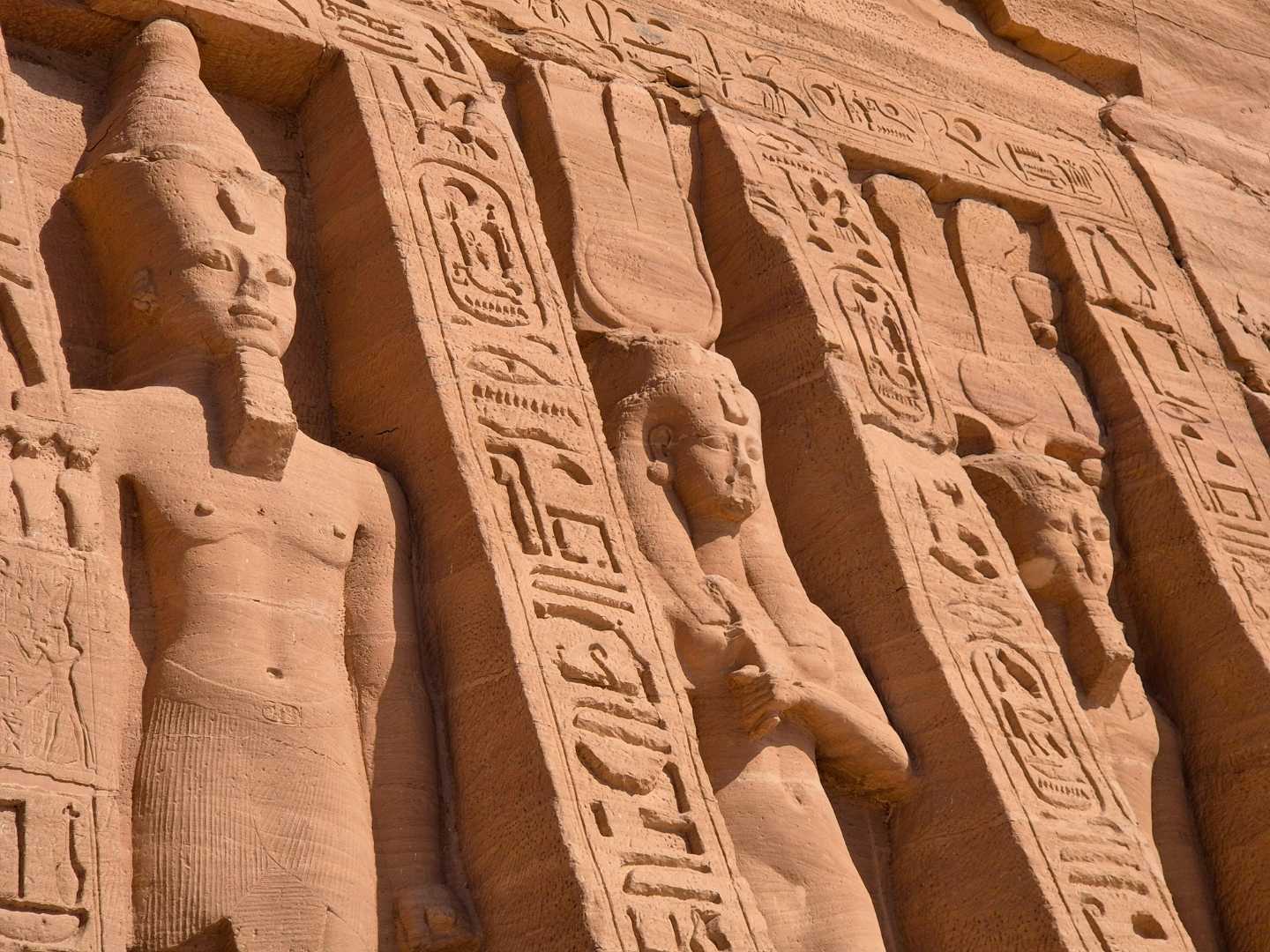 50 photos to inspire you to visit Egypt - Ruins and Remnants